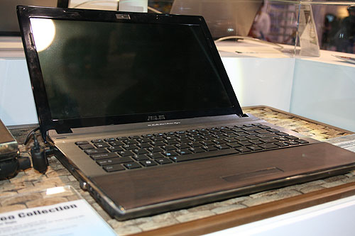 ASUS' Booth (II) : CES 2010: Show Floor Coverage (Part 3 ...