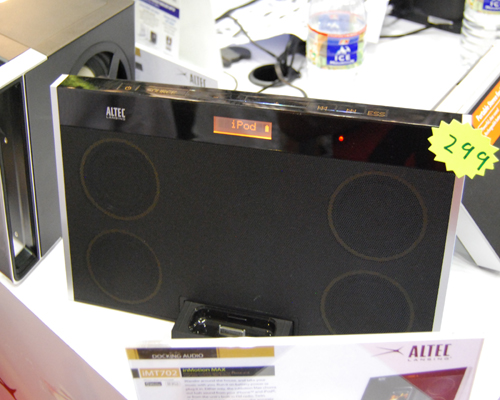 Ban Leong's Booth : IT Show 2010 Coverage - Part 1 - HardwareZone.com.sg