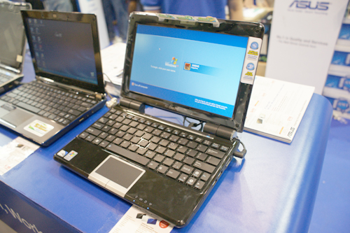 ASUS' Booth : PC Show 2009 - Part 2 - HardwareZone.com.sg