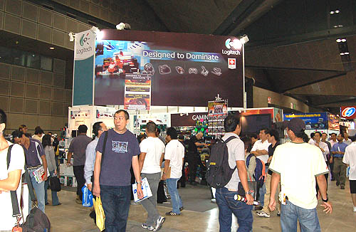 Logitech's Booth : IT SHOW 2007 - The Full Coverage - HardwareZone.com.sg