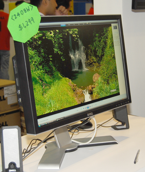 Chimei and Dell Booths : IT Show 2008 - The Complete Coverage (Part 1 ...