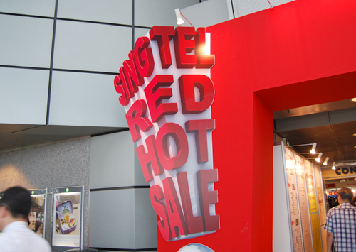 Singtel's Booth : PC Show 2009 - Part 1 - HardwareZone.com.sg