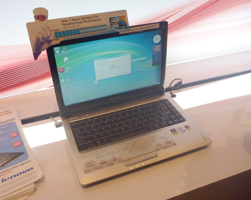Seagate and Singtel Booths : The Mega Comex 2009 Coverage - Part 1 ...