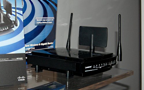 Linksys' Booth : CES 2008: Show Floor Coverage (Part 5) - HardwareZone ...