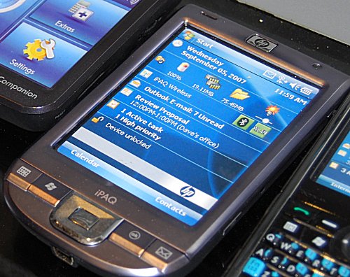 HP's Booth - Part 2 : IT Show 2009 - Part 2 - HardwareZone.com.sg