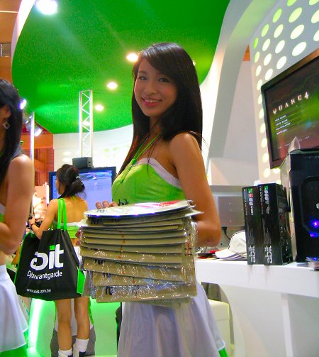 Computex Beauties (I) : Computex Taipei 2007 - Part 10 - HardwareZone.com.sg