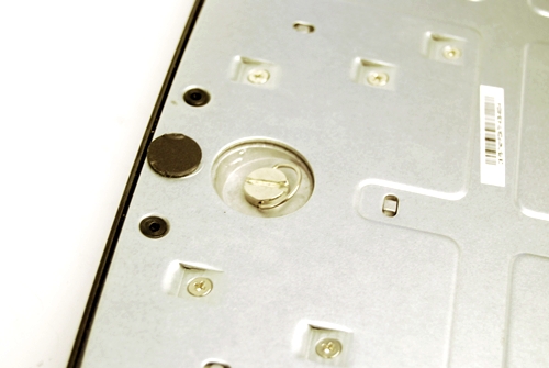 Design & Features : HP 2310e Monitor - LED in Style - HardwareZone.com.sg