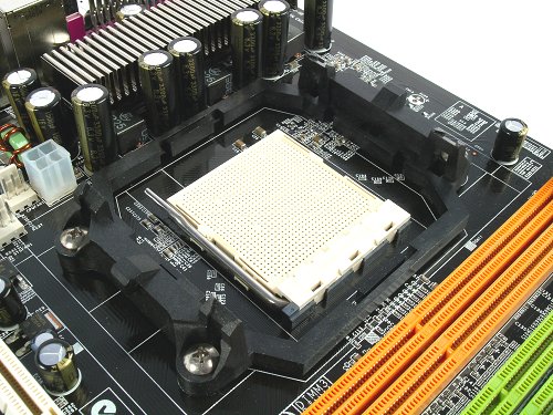 Socket AM2, Memory and the nForce 570 SLI : Preview - MSI K9N SLI ...